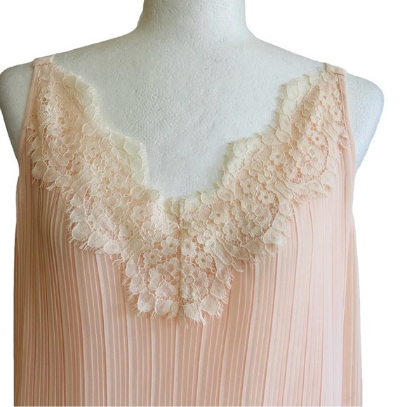 Chico's | Tops | Nwt Chicos Peach Pink Lace Clam Shell Convertible ...
